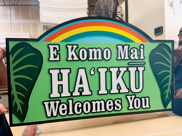 Haiku sign is installed at Maliko | News, Sports, Jobs - Maui News